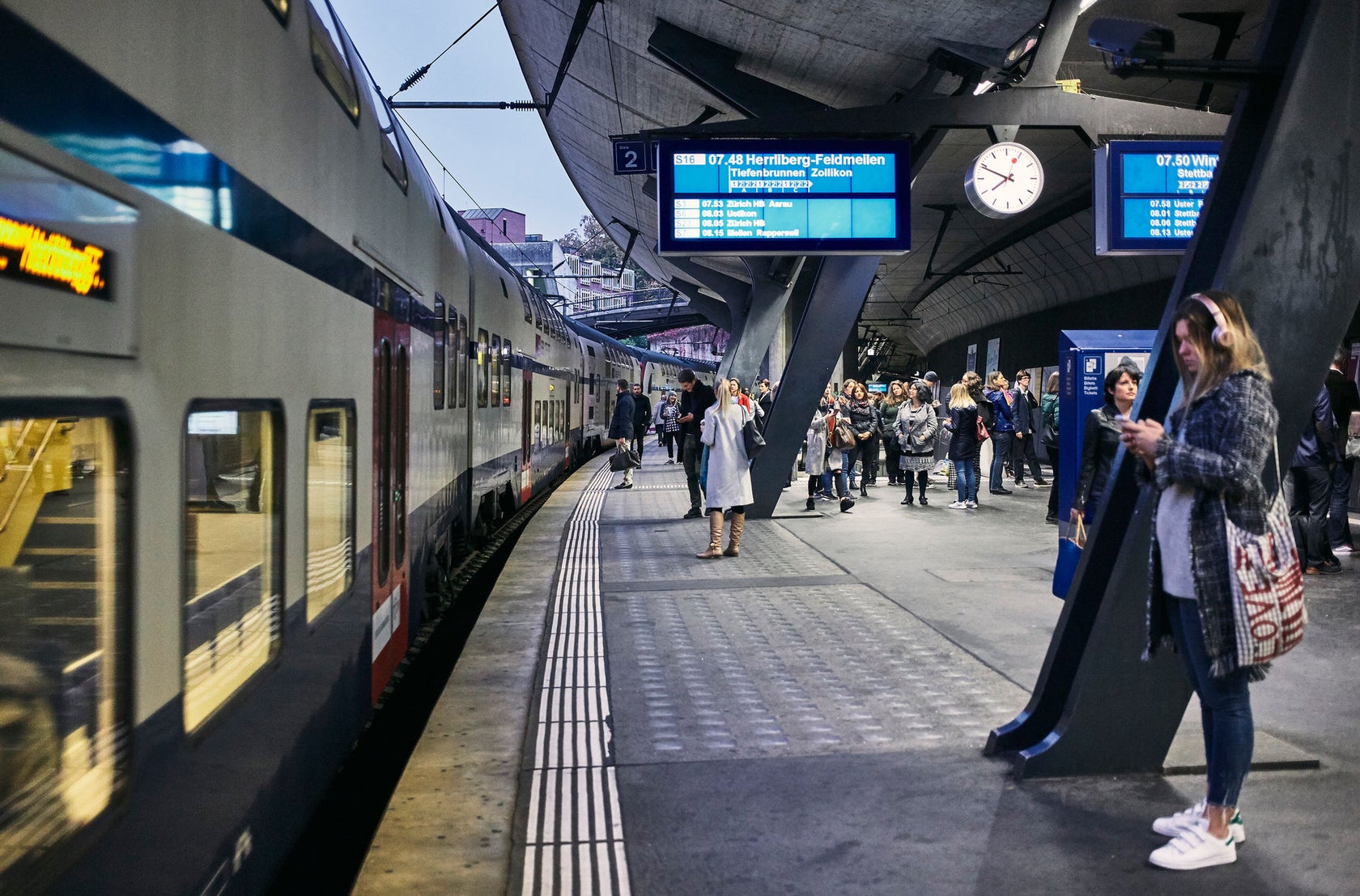 Verkauf & Beratung | ZVV